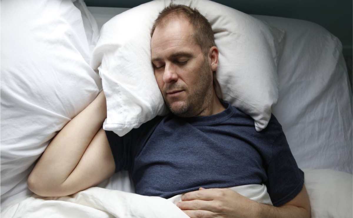 4 maneras en las que dormir mejora tu rendimiento físico, según la ...