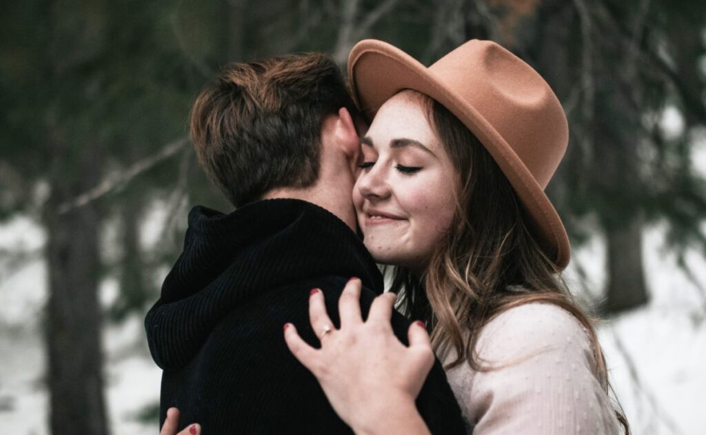 ¿Qué beneficios tienen los abrazos? UNAM lo explica | Generación ...