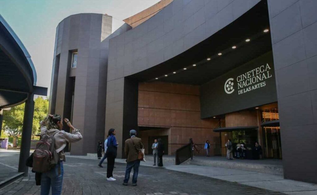 ¿Cómo obtener un descuento en el cine si eres estudiante? | Generación Universitaria - EL UNIVERSAL